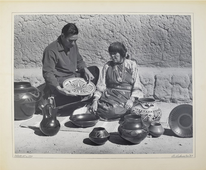 Maria Martinez Biography and San Ildefonso Pottery - Maria Martinez Pottery